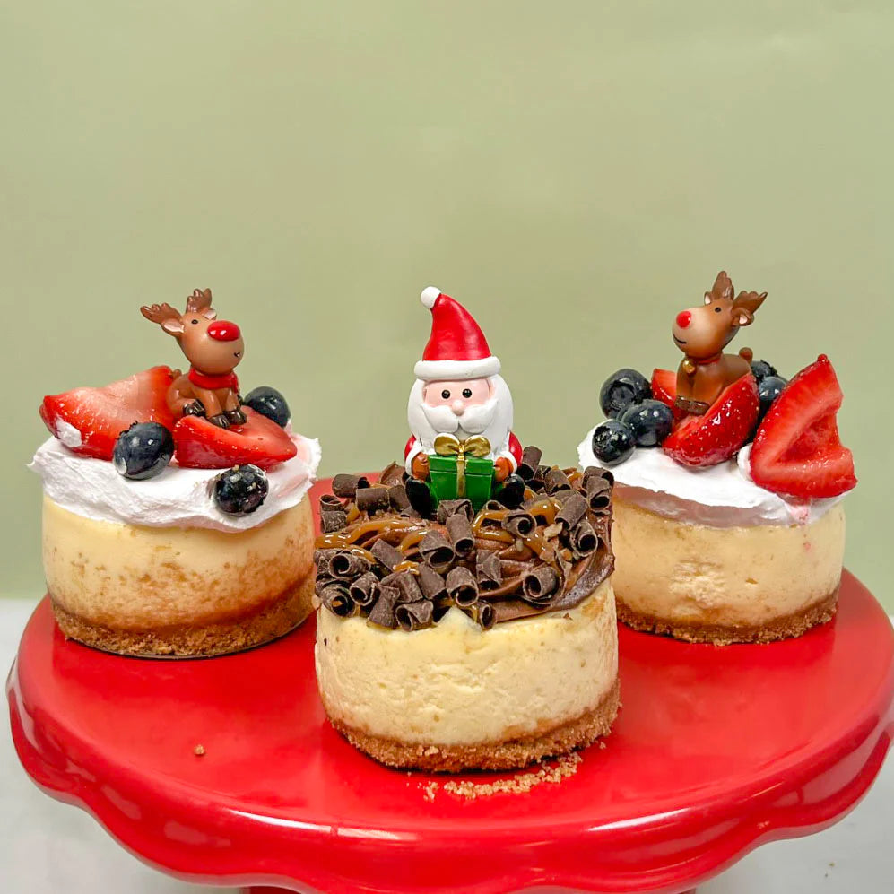 Cake Topper - Santa or Cute Reindeer – Latorta